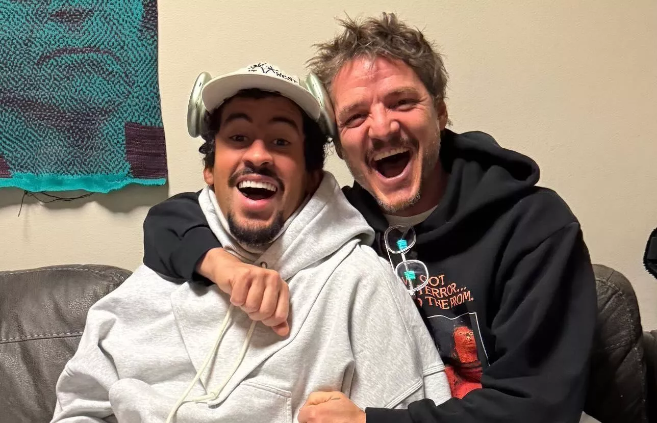 » Pedro Pascal compartilha fotos ao lado de Bad Bunny; veja